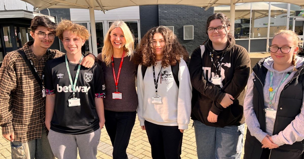 Hollywood scriptwriter and filmmaker… — Barking & Dagenham College